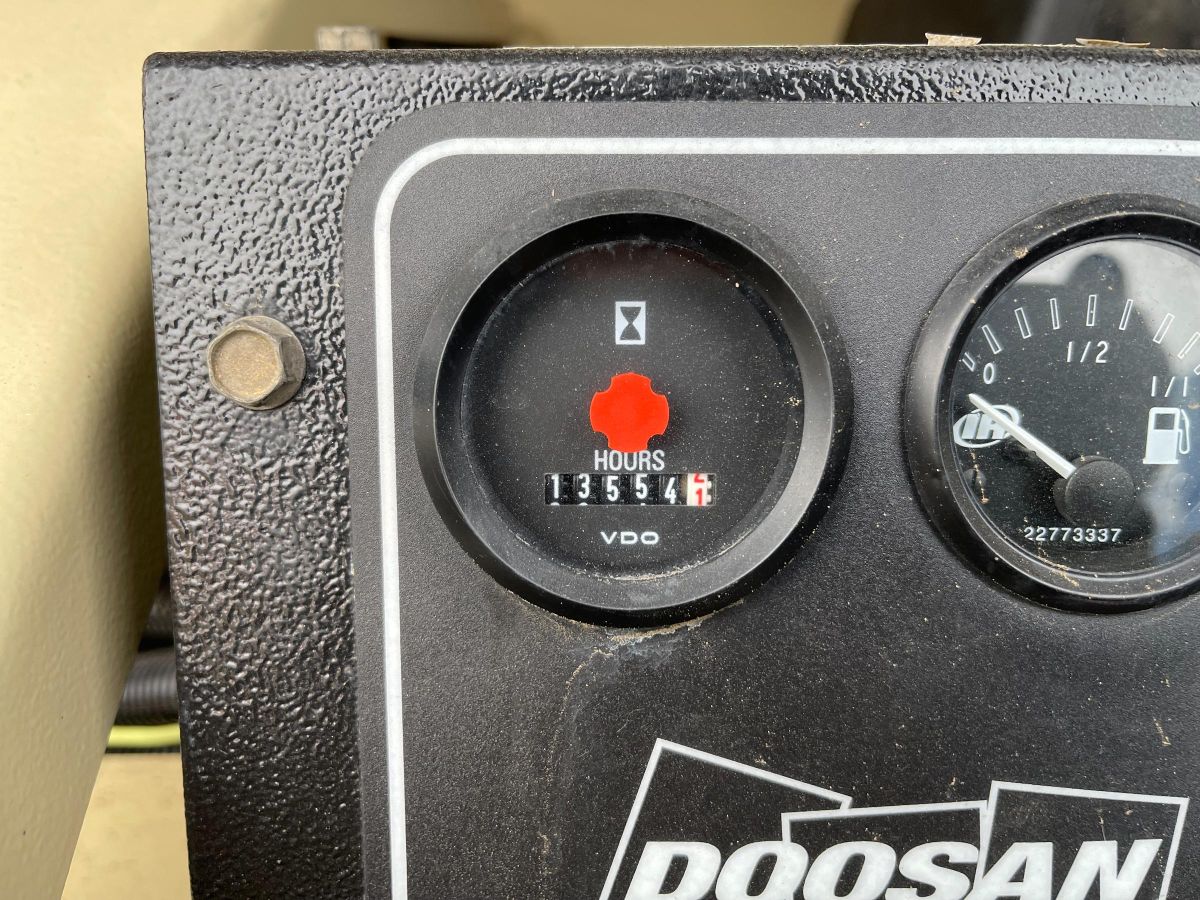 2012 Doosan L6 6kW Light Tower for sale in Edmonton, Alberta, Canada